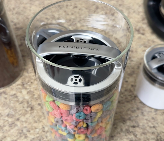 Williams Sonoma Press N Seal Premium Airtight Glass Storage Canisters ...